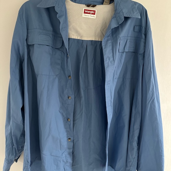 Shirts | Mens Wrangler Button Up | Poshmark